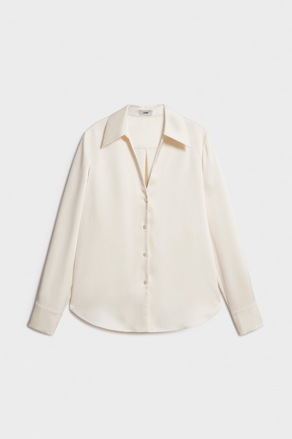 Приталенная рубашка из атласа кремовый цвет - LIMÉ