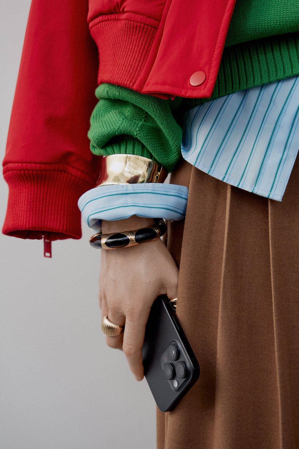 Макси-браслет из металла золотой цвет - LIMÉ